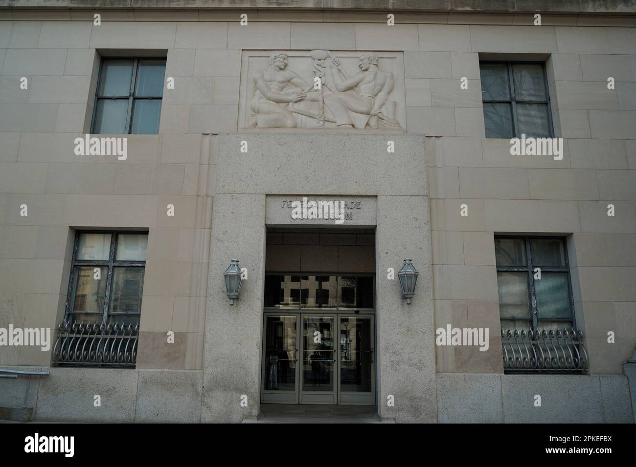 Federal trade commission building usa hi-res stock photography and ...