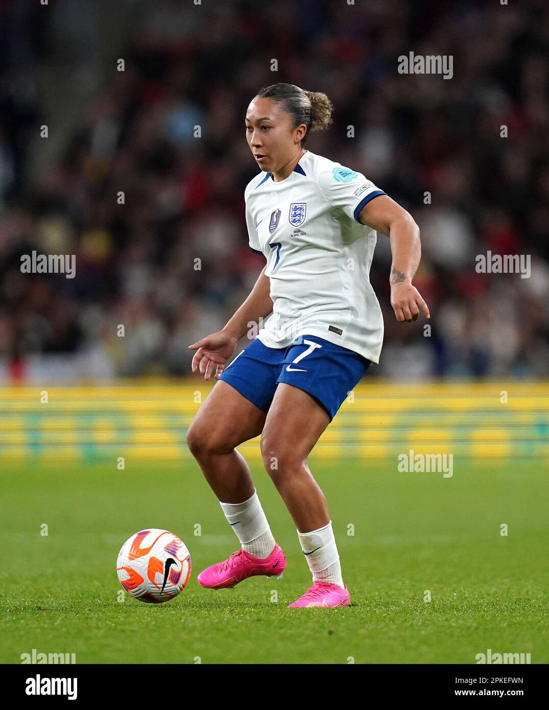England women euros lauren james hi-res stock photography and images ...