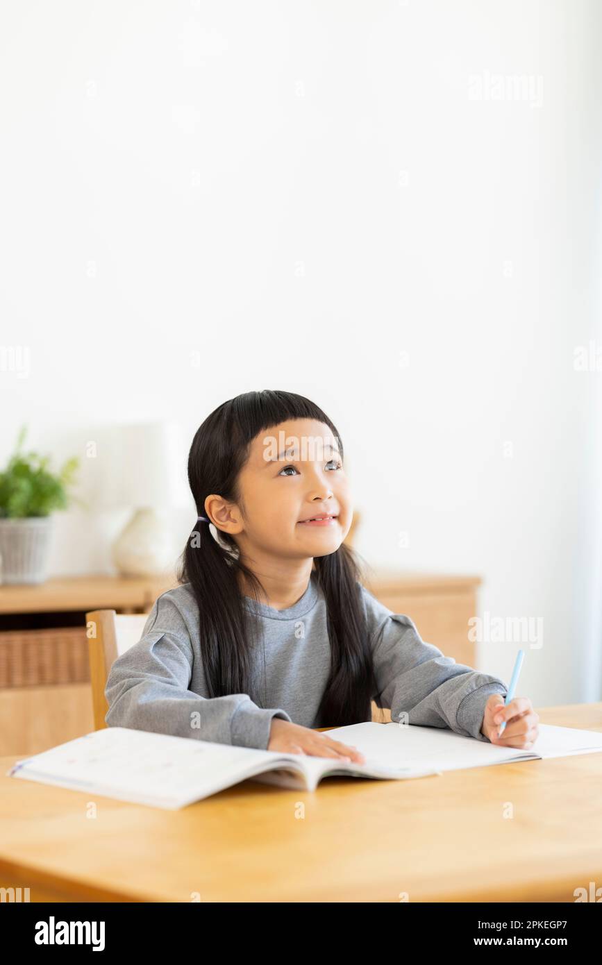 Asian girls study room hi-res stock photography and images - Alamy