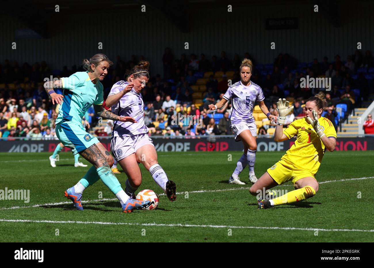 Larissa crummer hi-res stock photography and images - Alamy