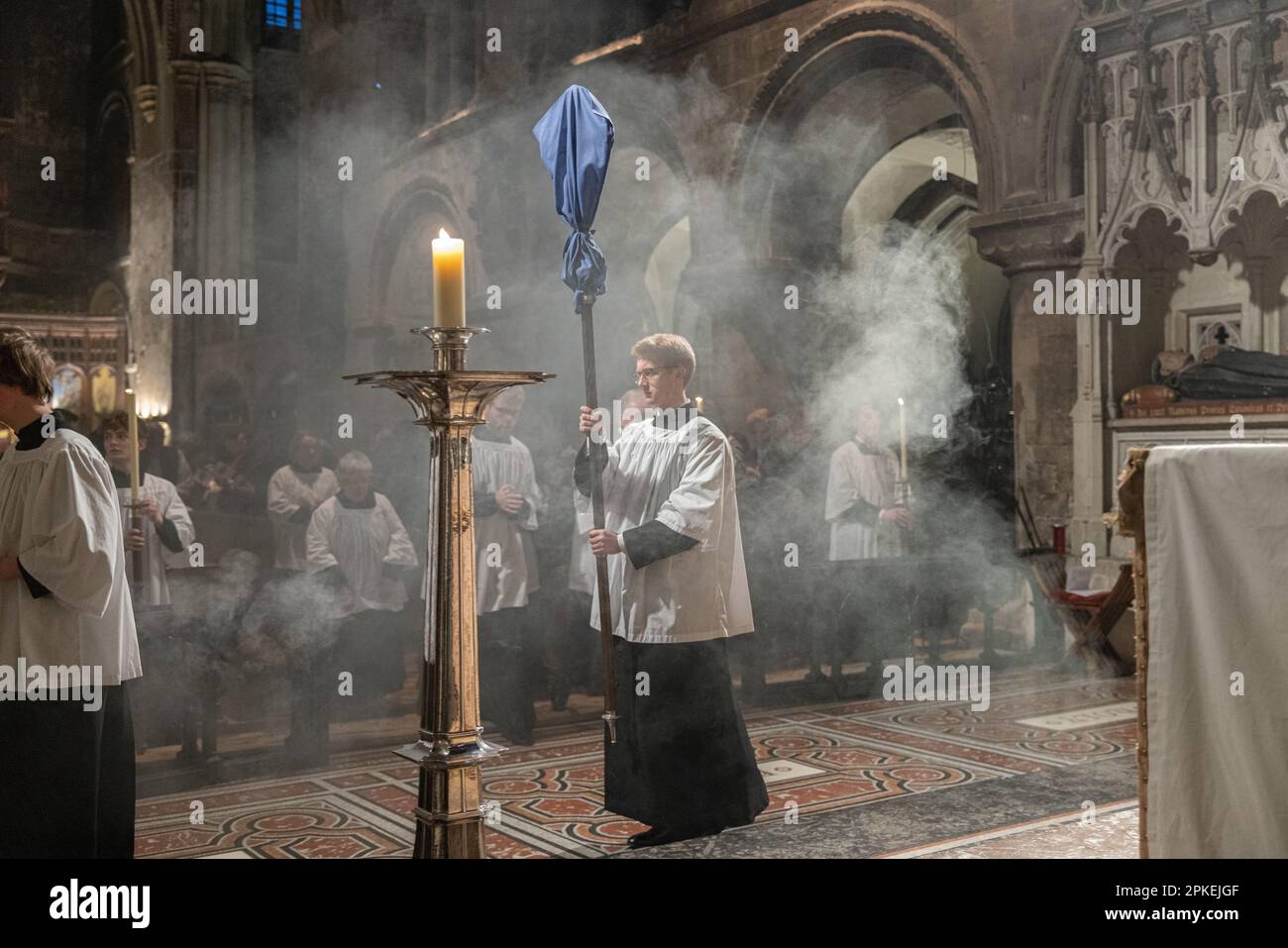 London, UK. 6th Apr, 2023 Stripping of the altar service on Maundy ...