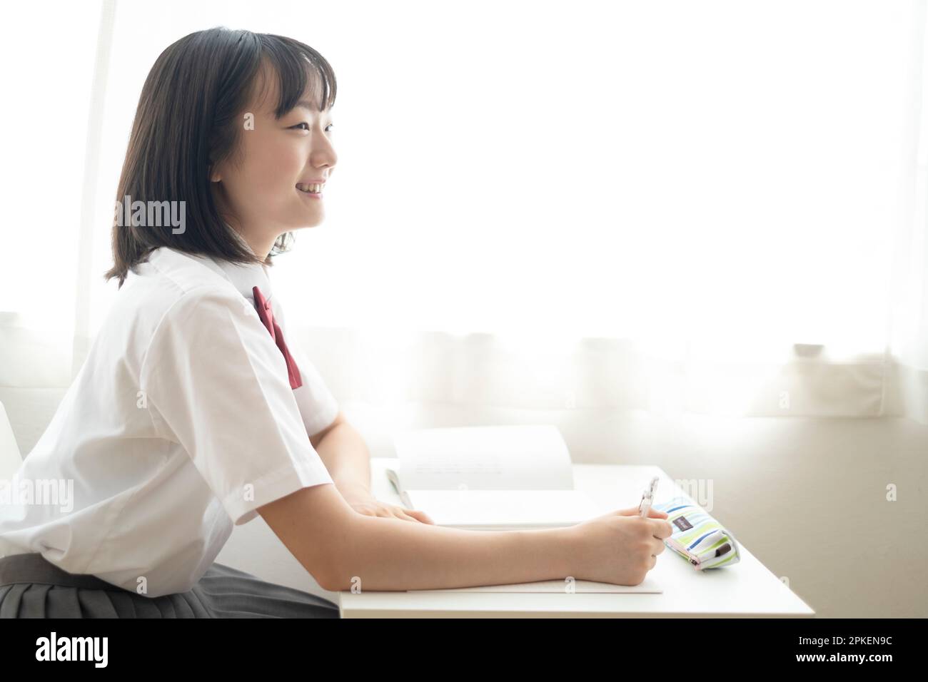 Desk middle high school hi-res stock photography and images - Alamy