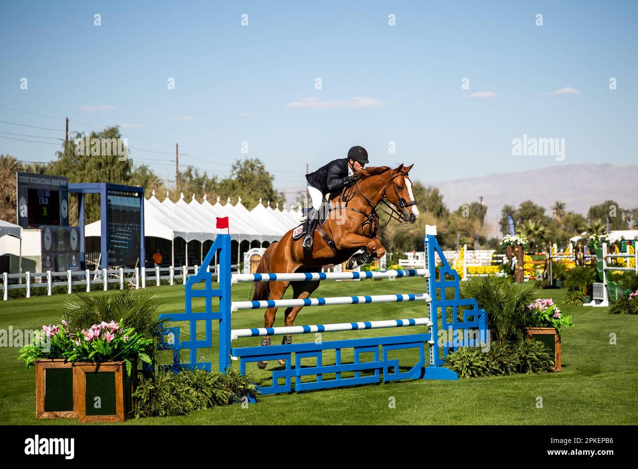 Kyle King of the United States competes during a Major League Show ...