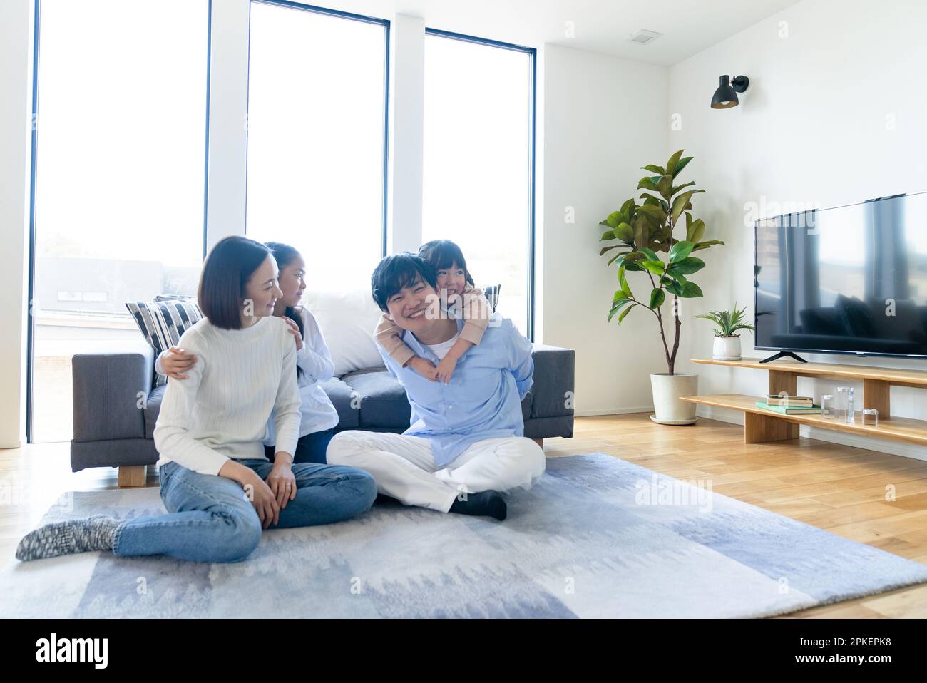 Japanese family reunion hi-res stock photography and images - Alamy
