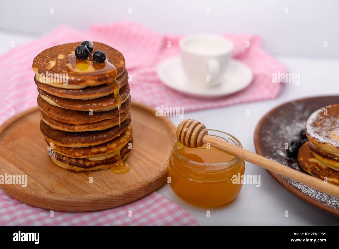 Fresh pancakes on tray hi-res stock photography and images - Alamy
