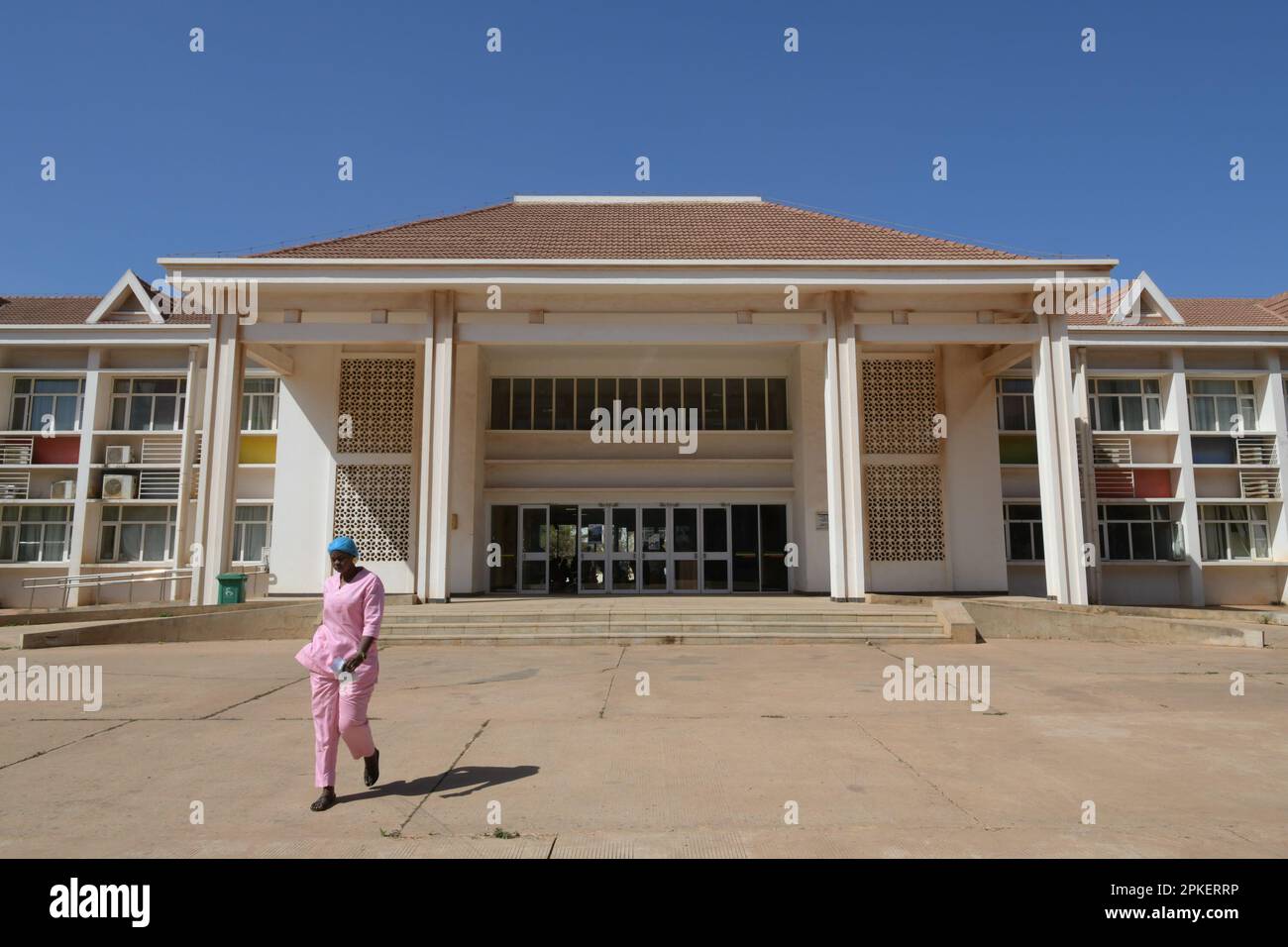 Hospital dakar hi-res stock photography and images - Alamy