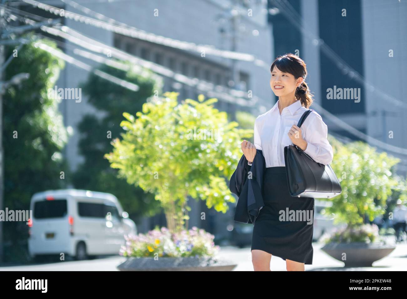 Running in suit hi-res stock photography and images - Alamy