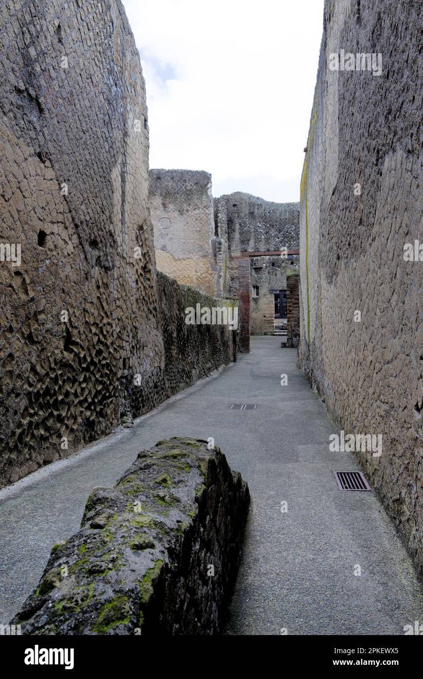Herculaneum ercolano street hi-res stock photography and images - Alamy