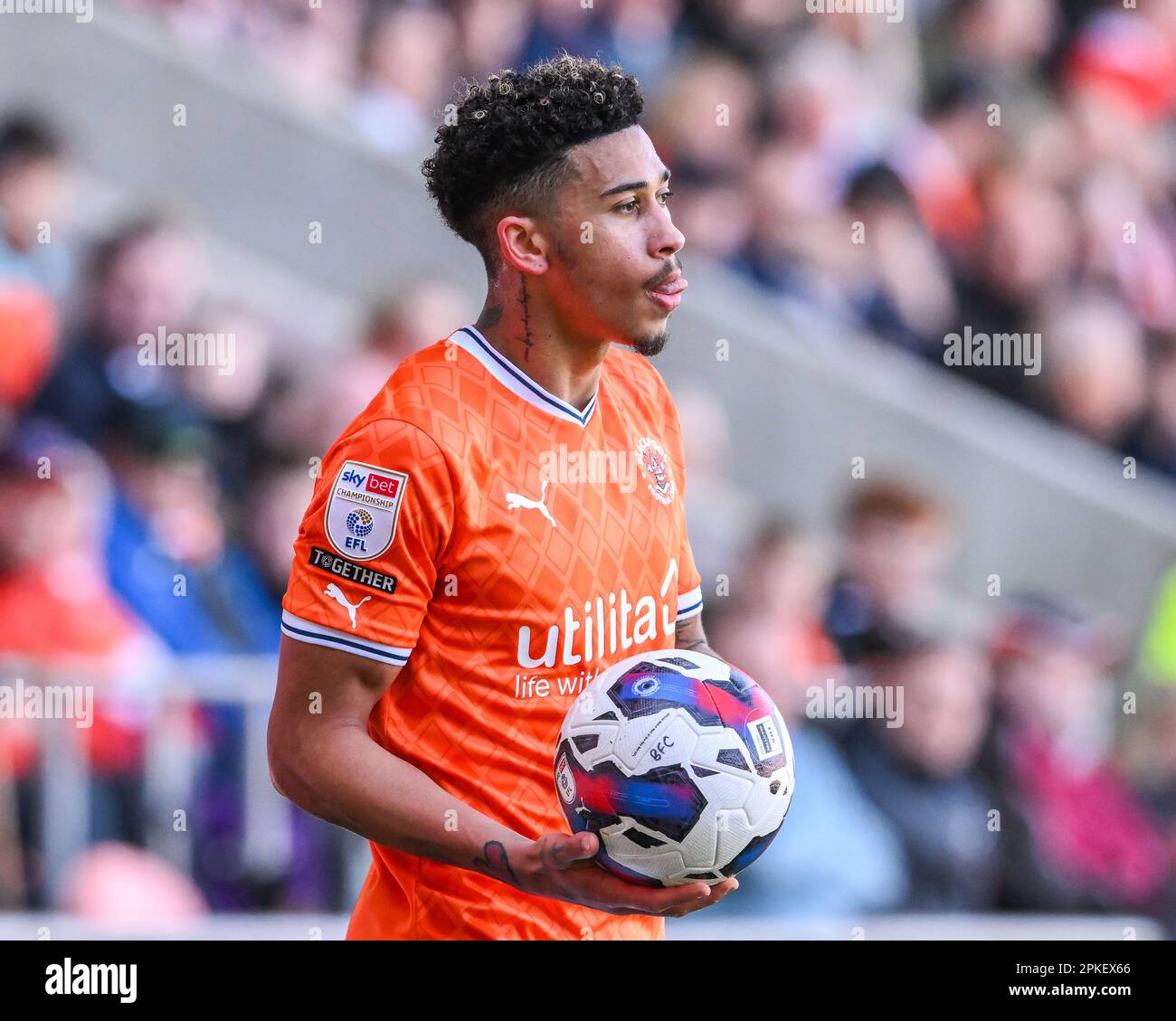 Lawrence thomas english football hi-res stock photography and images ...