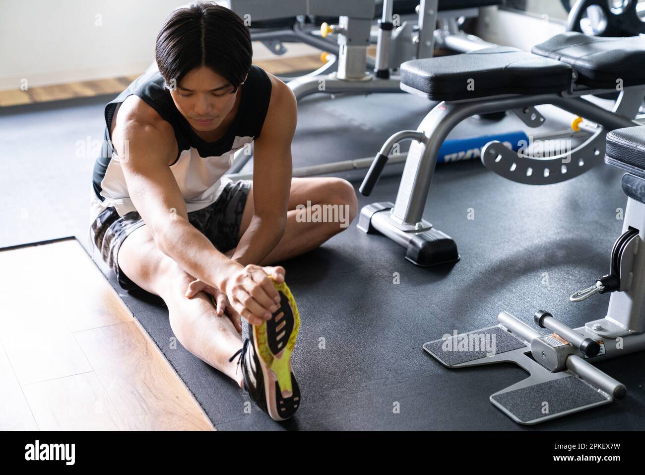 Men preparing for exercise Stock Photo - Alamy