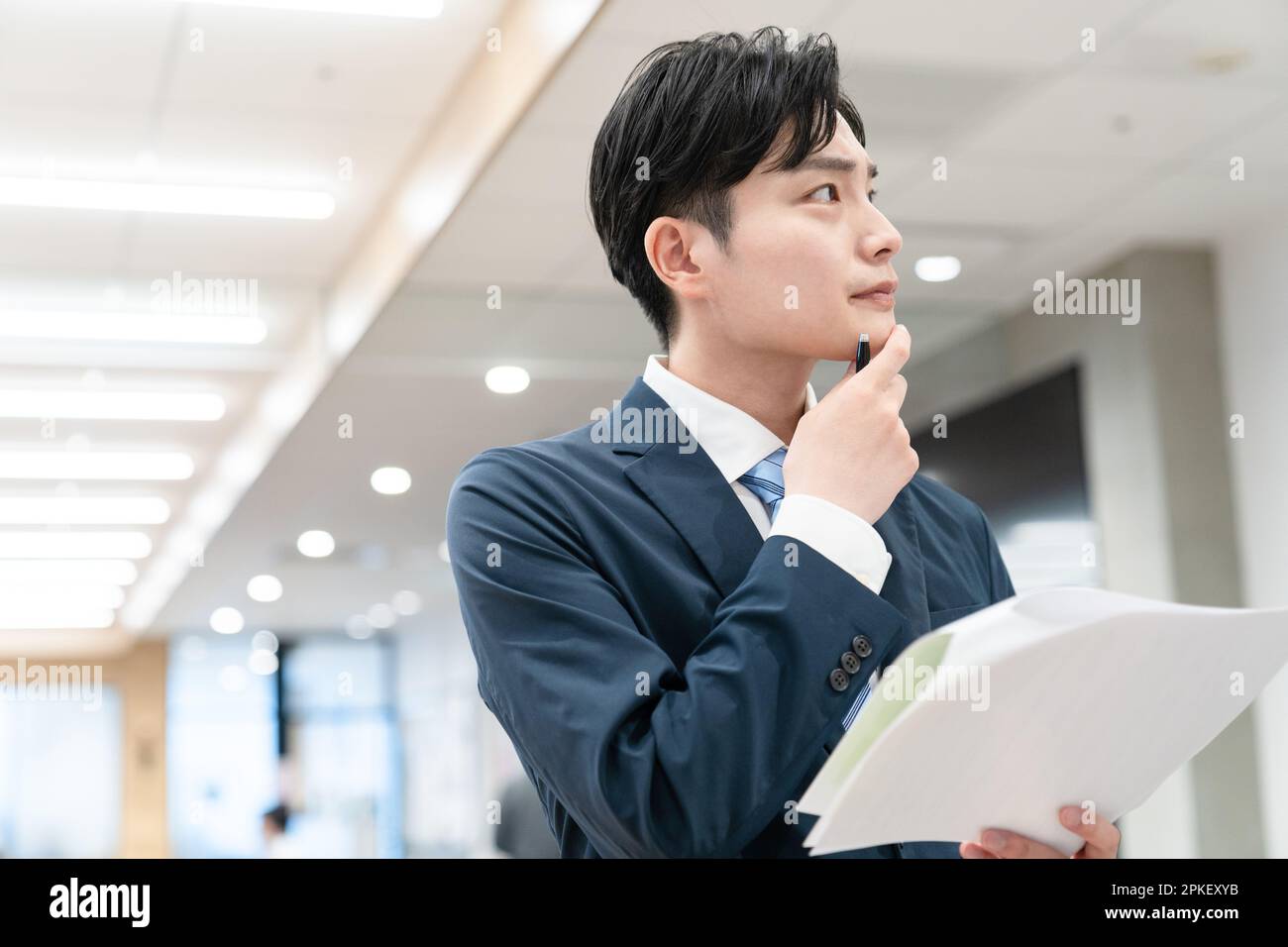 Checking documents hi-res stock photography and images - Alamy