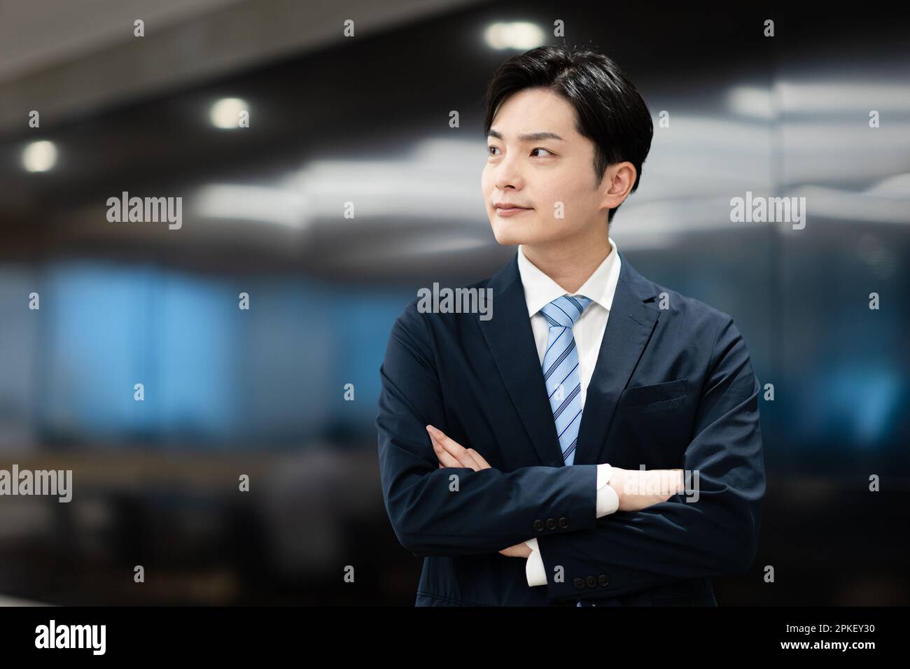 Businessman suit employee portrait hi-res stock photography and images ...