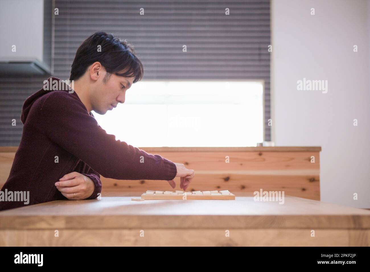 Asian male and chess hi-res stock photography and images - Alamy