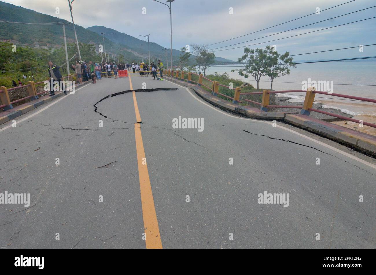 Palu, Central Sulawesi, Indonesia. 7th Apr, 2023. One of the access ...