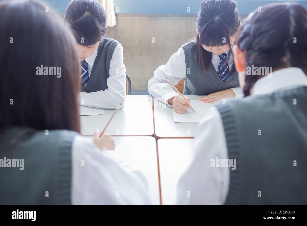 Group work hi-res stock photography and images - Alamy