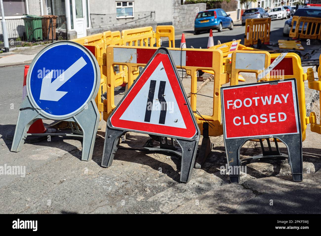 Ble triangle hi-res stock photography and images - Alamy