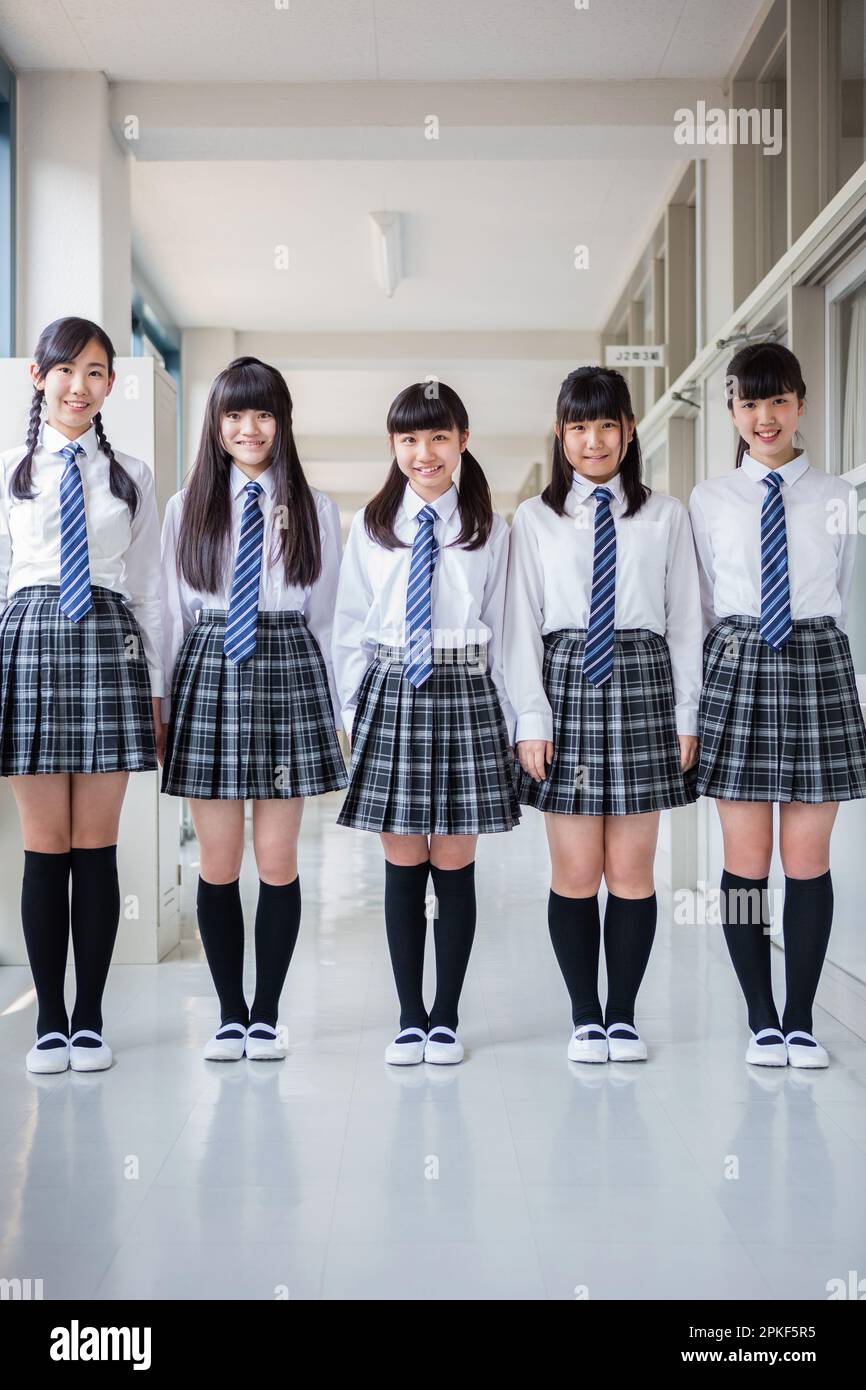 Friendly asian high school girl hi-res stock photography and images - Alamy