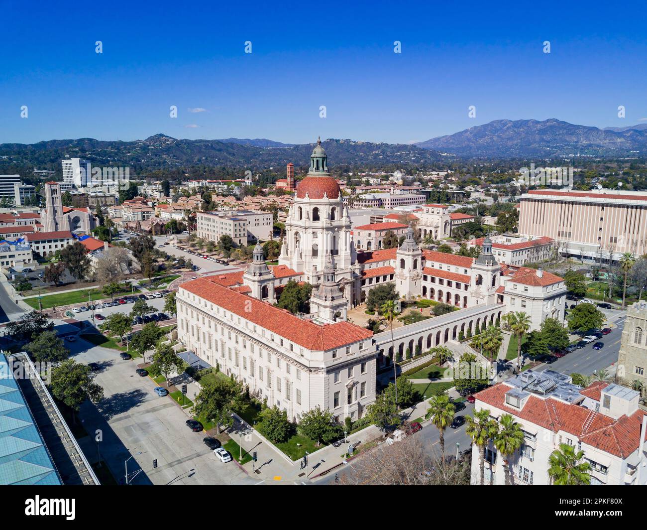 Aerial view pasadena city hall hi-res stock photography and images - Alamy
