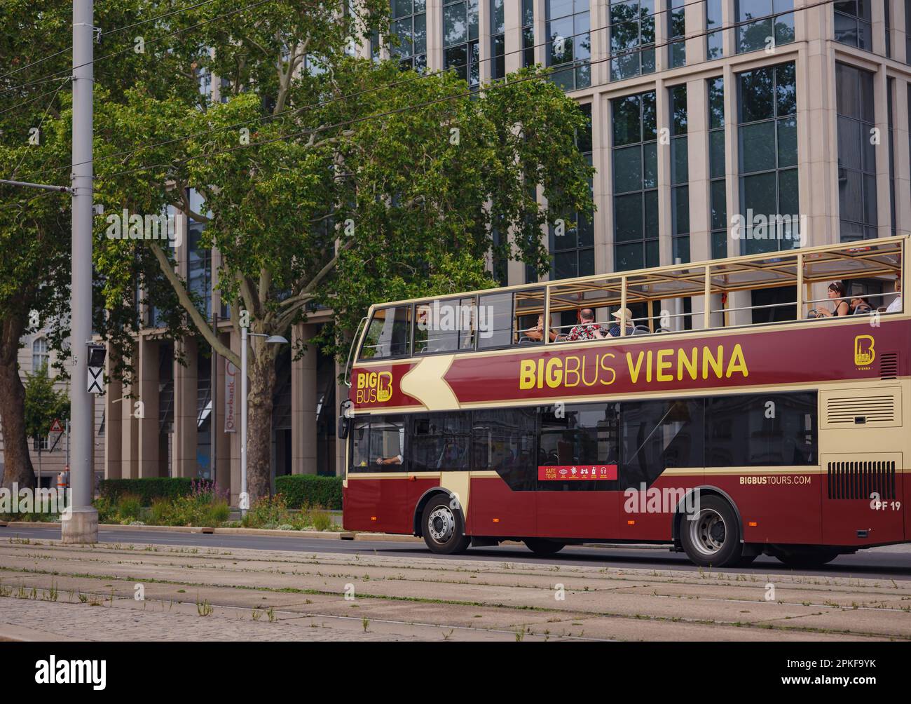 Vienna, Austria - August 7, 2022 : Red Big Bus Double decker tourist ...