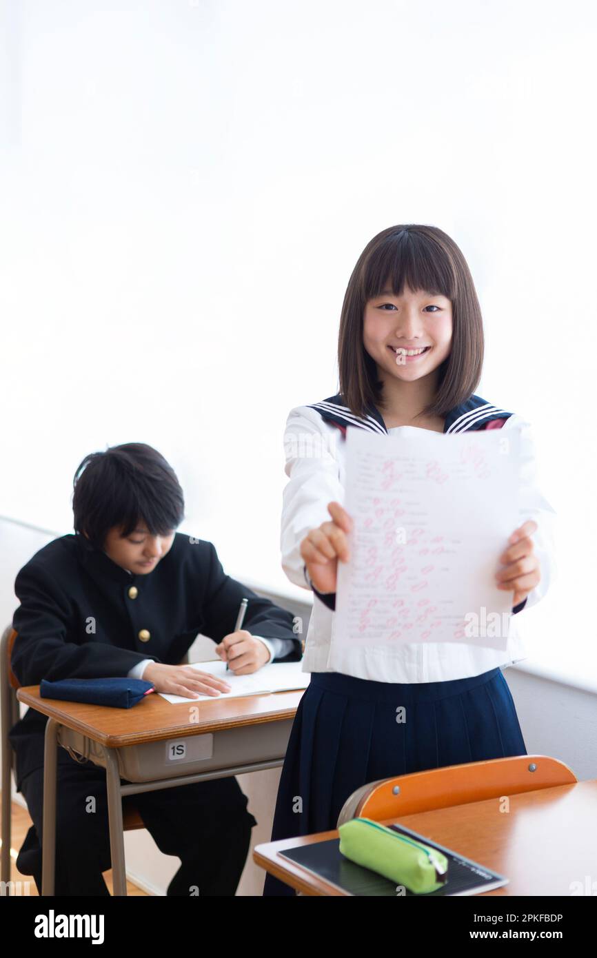 Junior high school students with a perfect score Stock Photo - Alamy