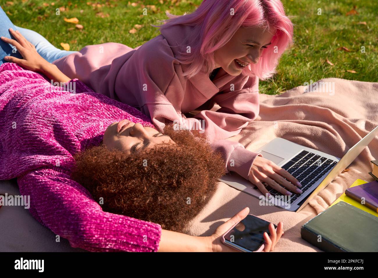 Woman resting female companion hi-res stock photography and images - Alamy
