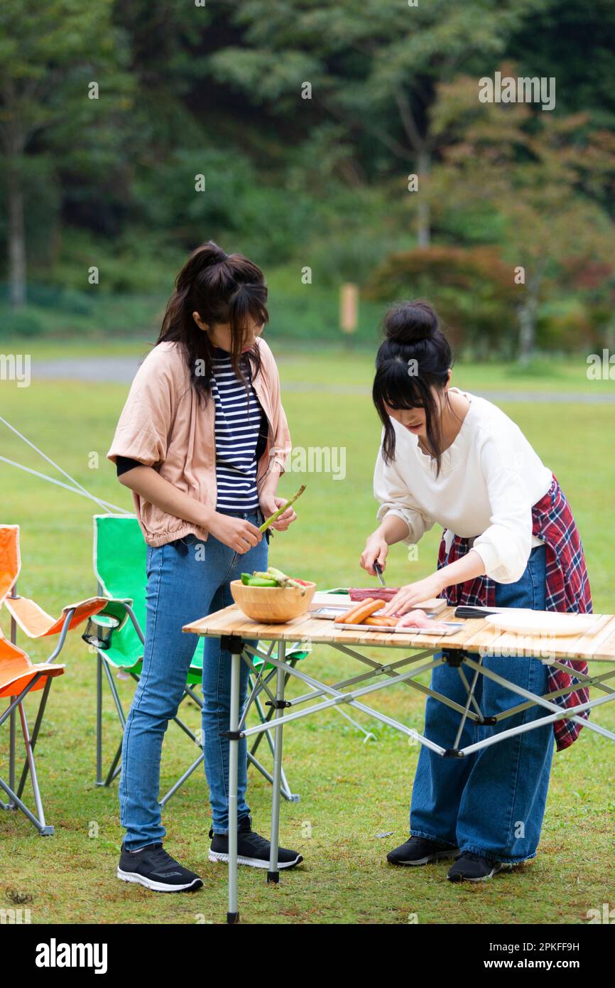 Barbecue sausage table hi-res stock photography and images - Alamy