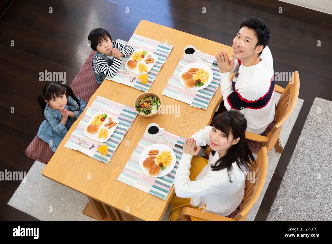 Families Eating Breakfast Stock Photo - Alamy