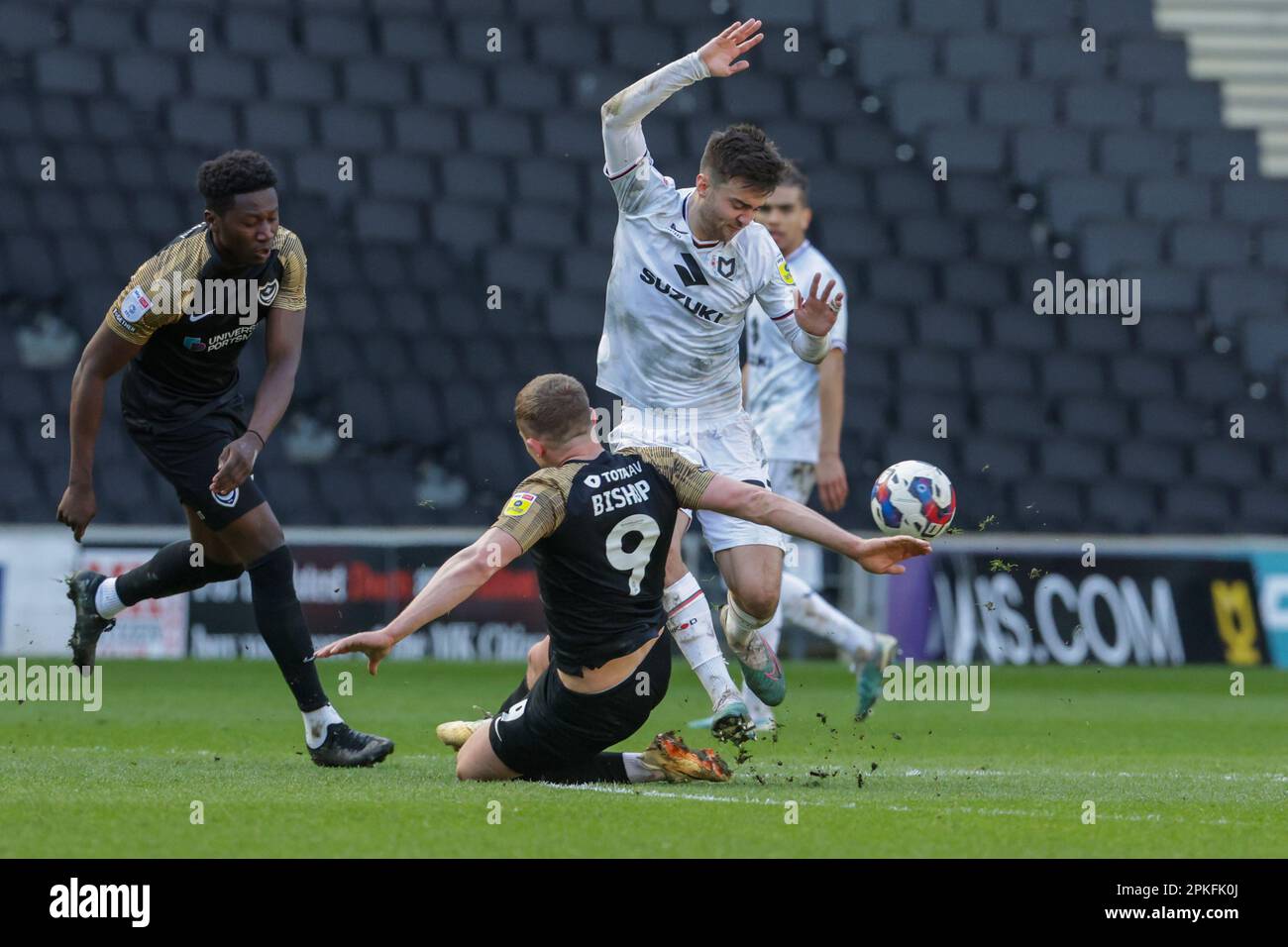 John bishop football hi-res stock photography and images - Alamy