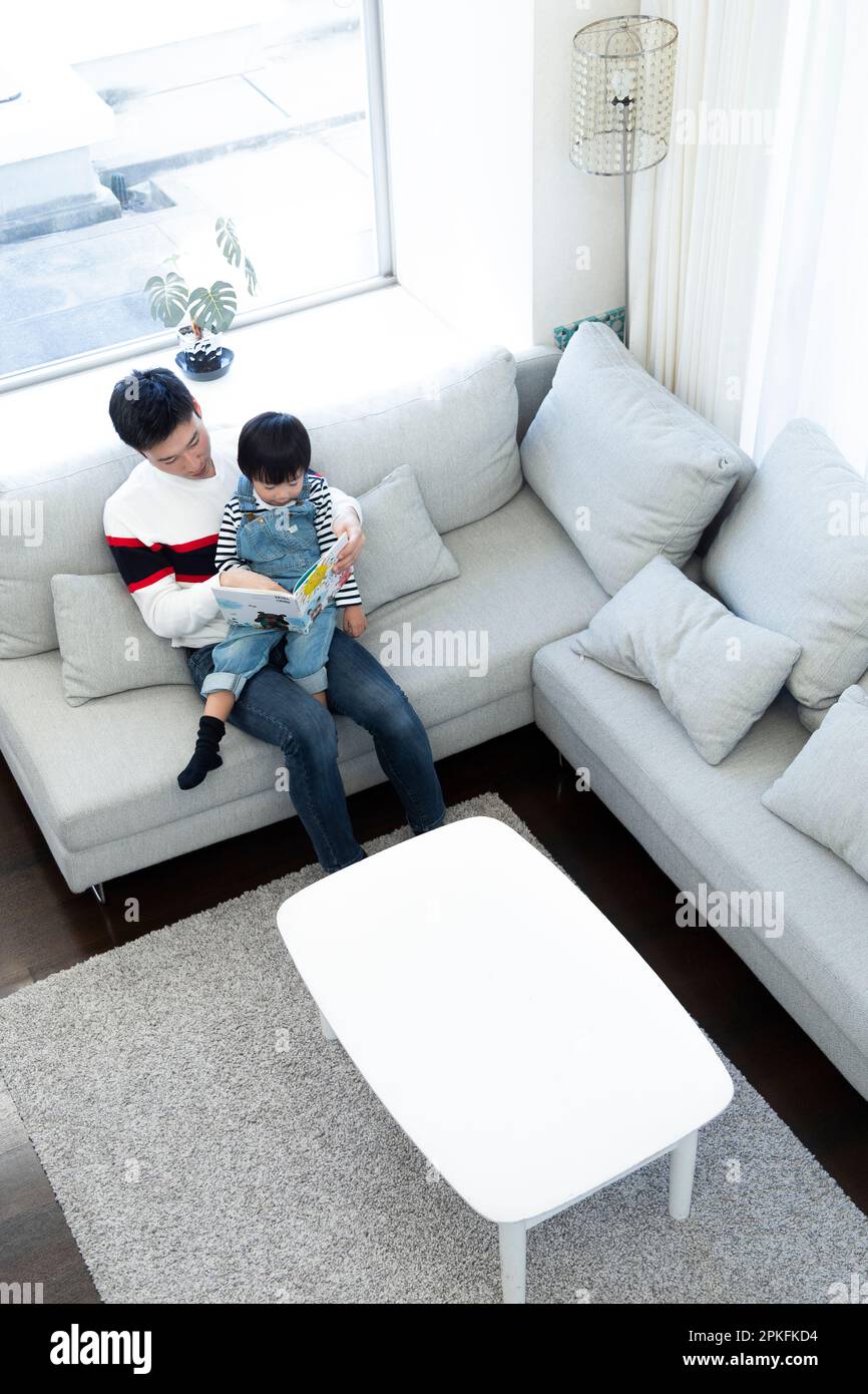 Picture reading room hi-res stock photography and images - Alamy