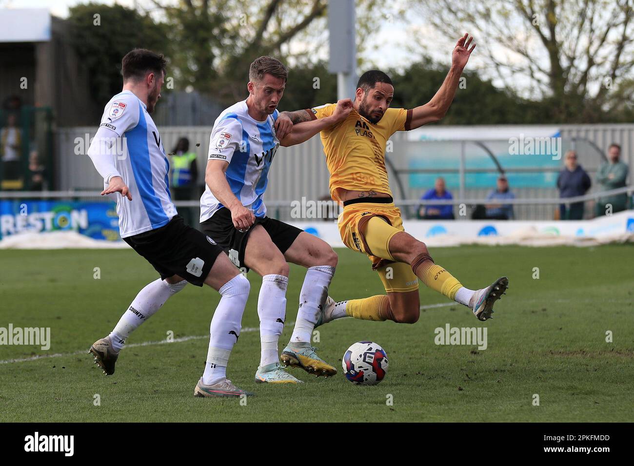 Sutton, UK. 07th Apr, 2023. Joe Kizzi of Sutton United puts in a ...