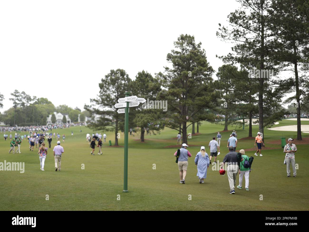Augusta national golf club sign hi-res stock photography and images - Alamy