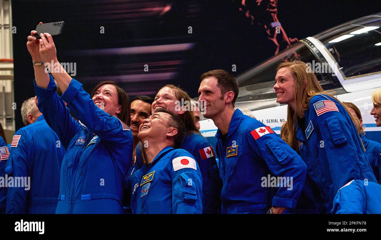 Members of the NASA Astronauts Corp pose for a selfie at Artemis II ...