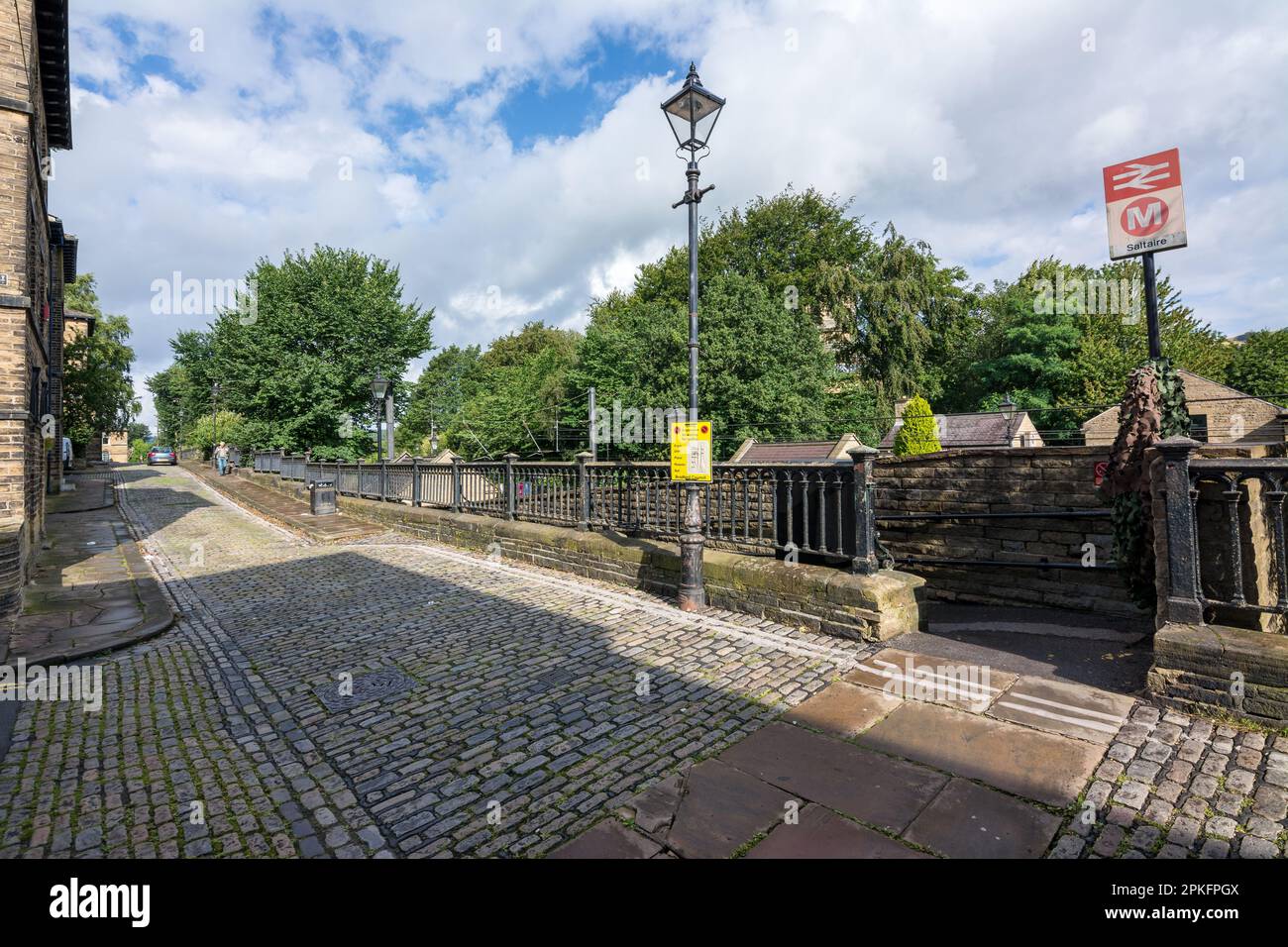 Signpost railway hi-res stock photography and images - Alamy