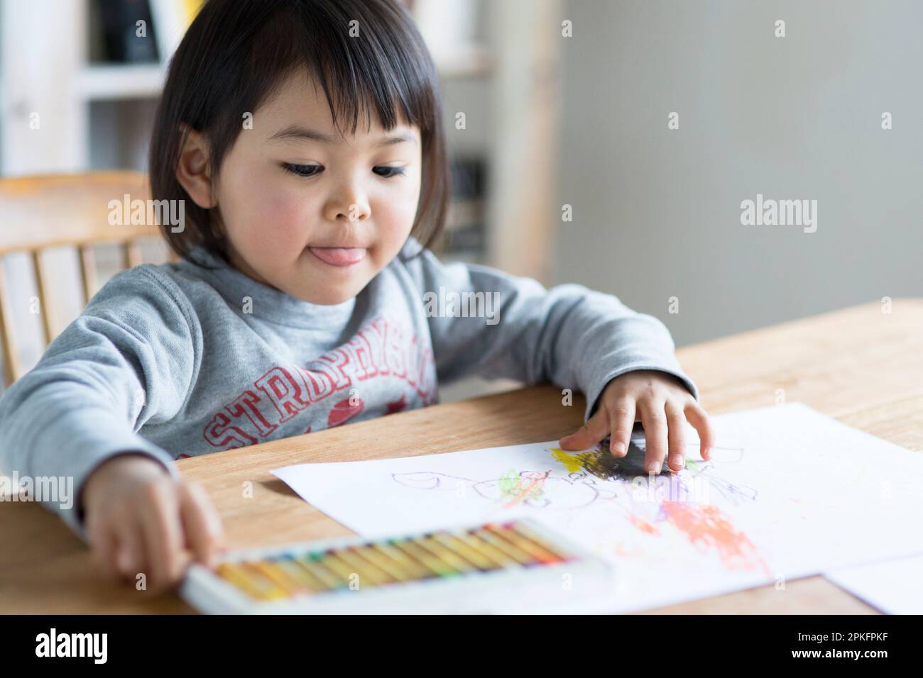 The Girl Who Paint Stock Photo - Alamy
