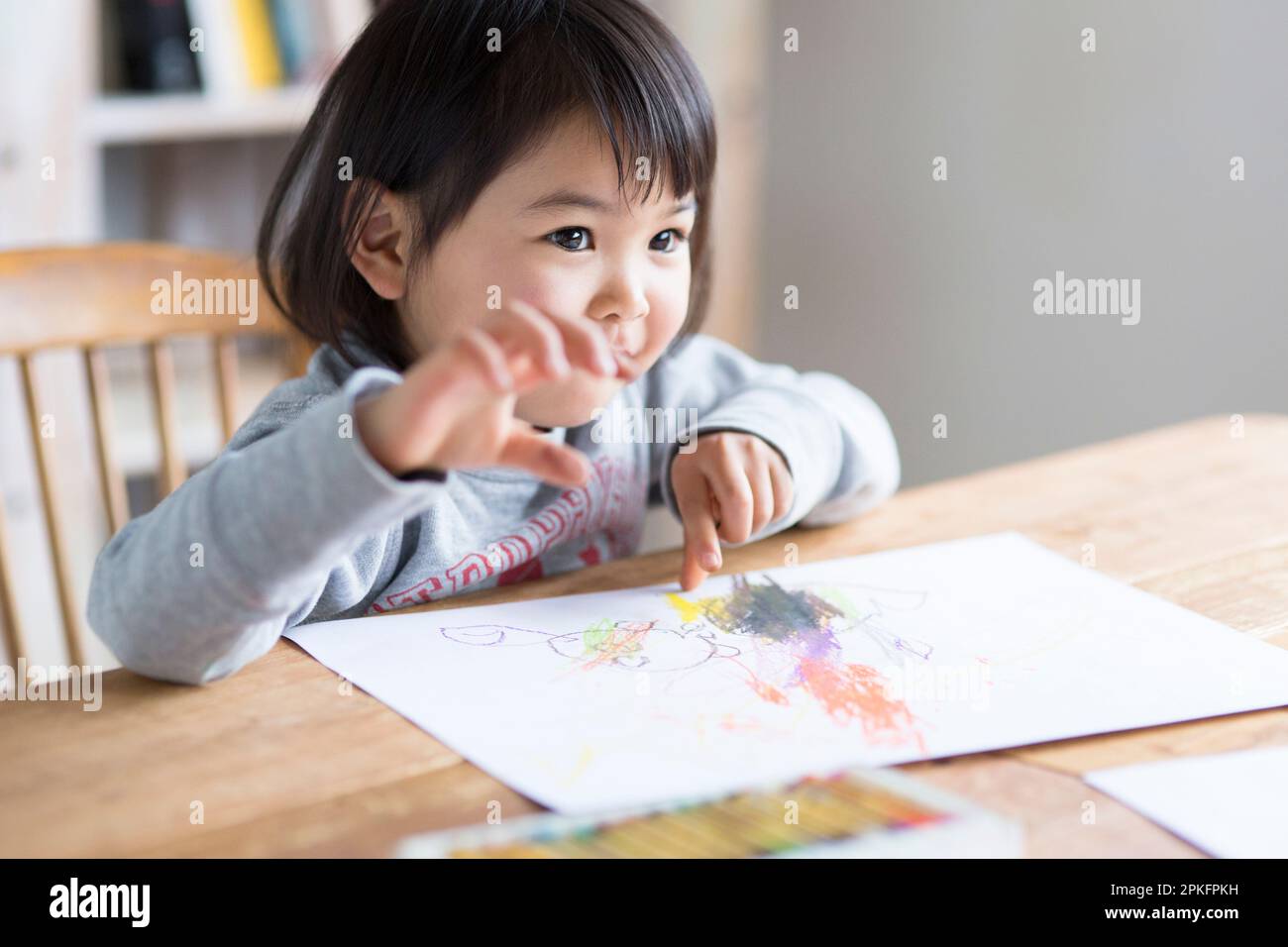 The Girl Who Paint Stock Photo - Alamy