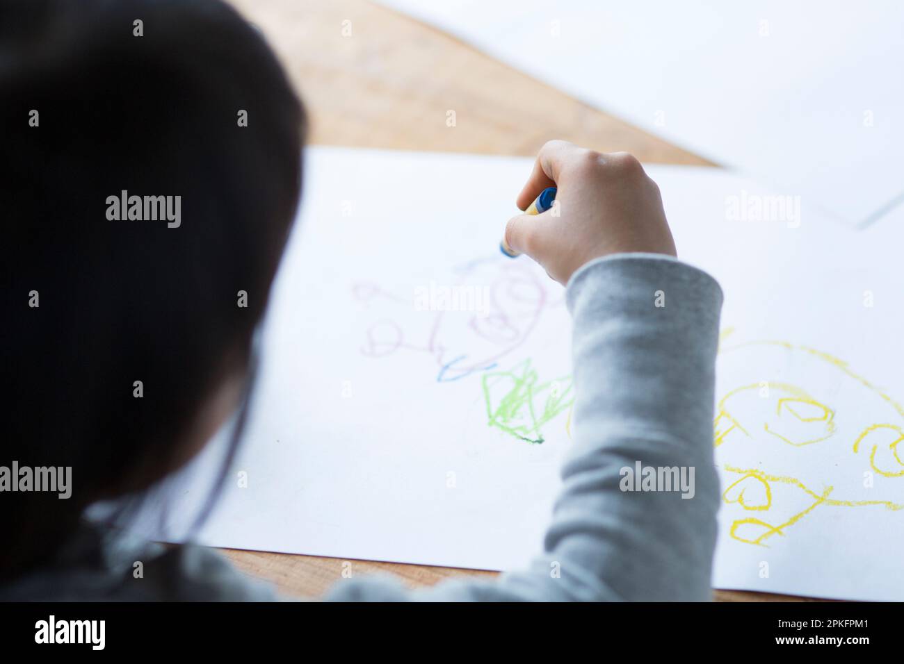 Faceless child hi-res stock photography and images - Alamy