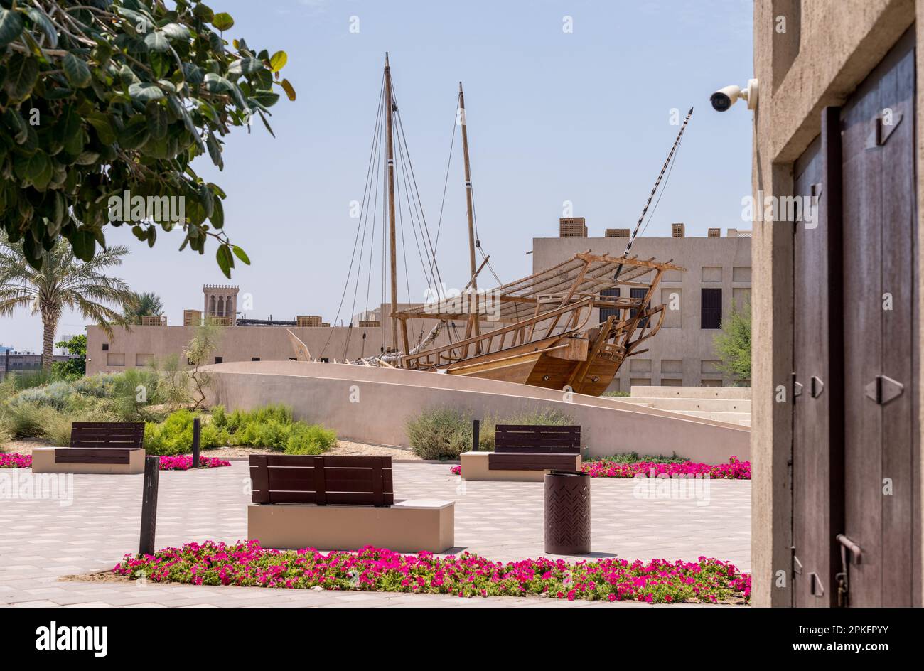 Arabian dhow model hi-res stock photography and images - Alamy
