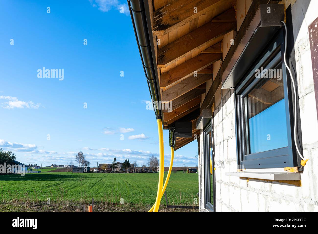100mm of rain hi-res stock photography and images - Alamy