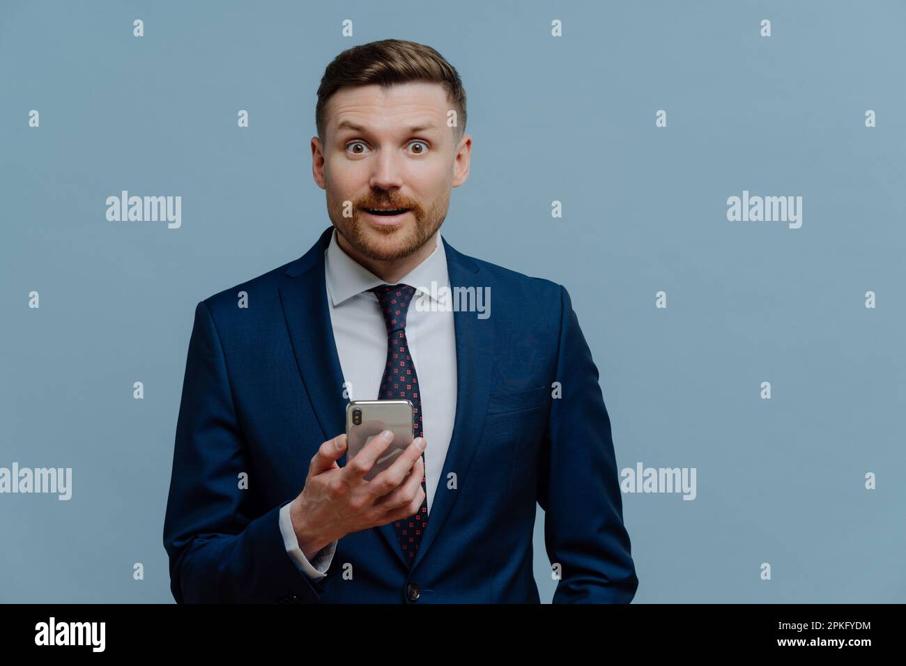 Happy shocked face hi-res stock photography and images - Alamy