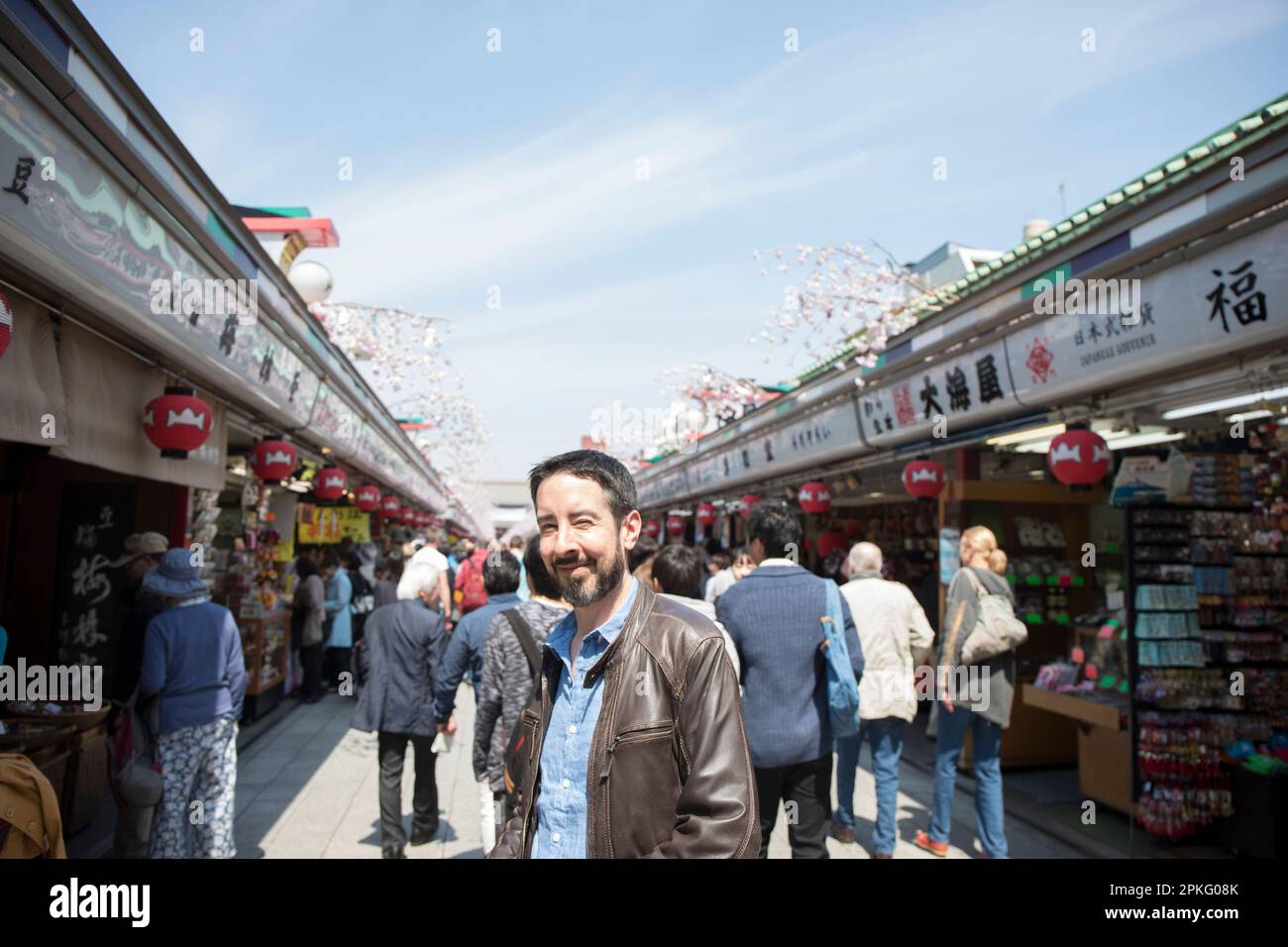 Foreigner walking hi-res stock photography and images - Alamy