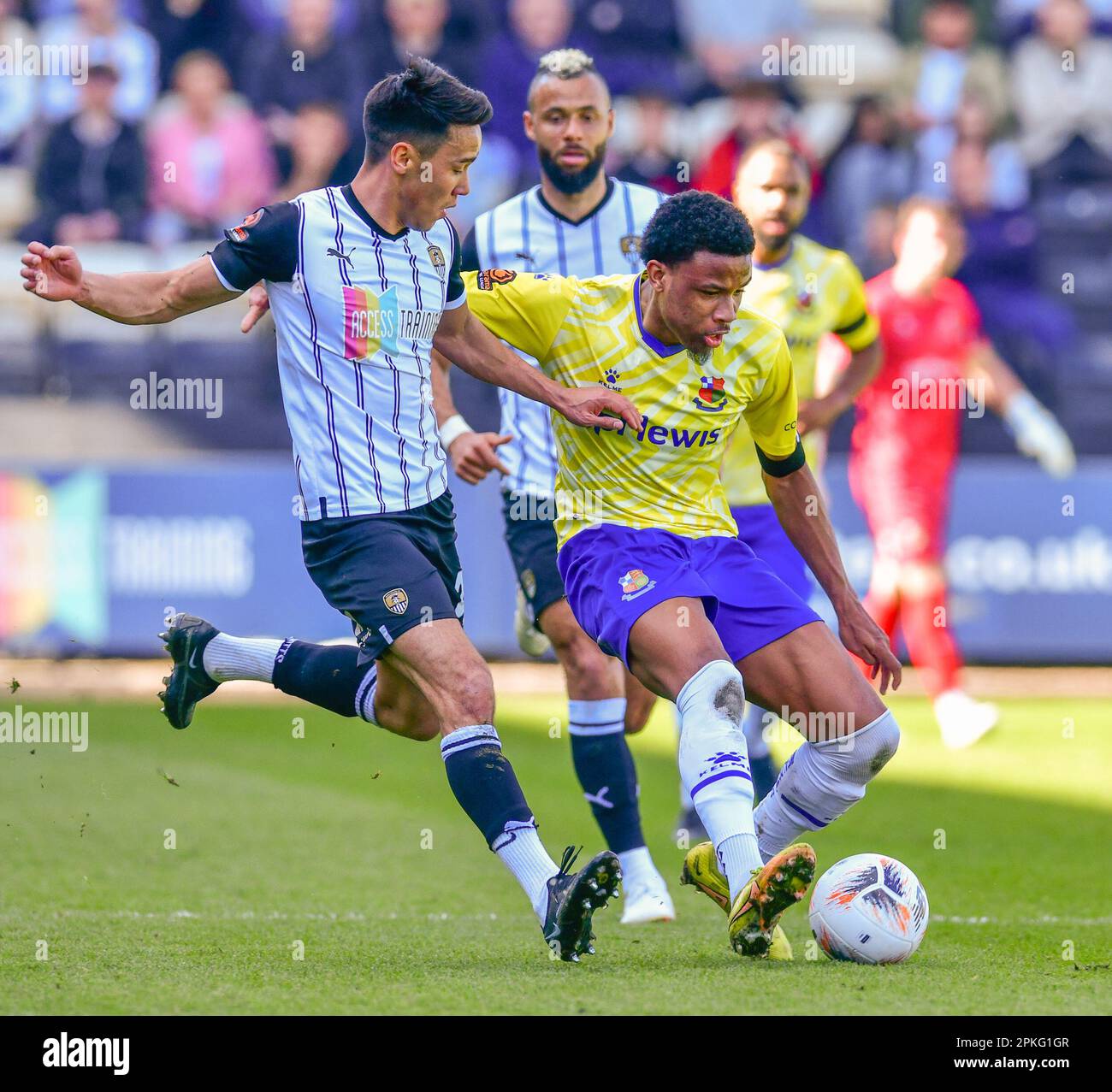 Adam chicksen notts county fc hi-res stock photography and images - Alamy