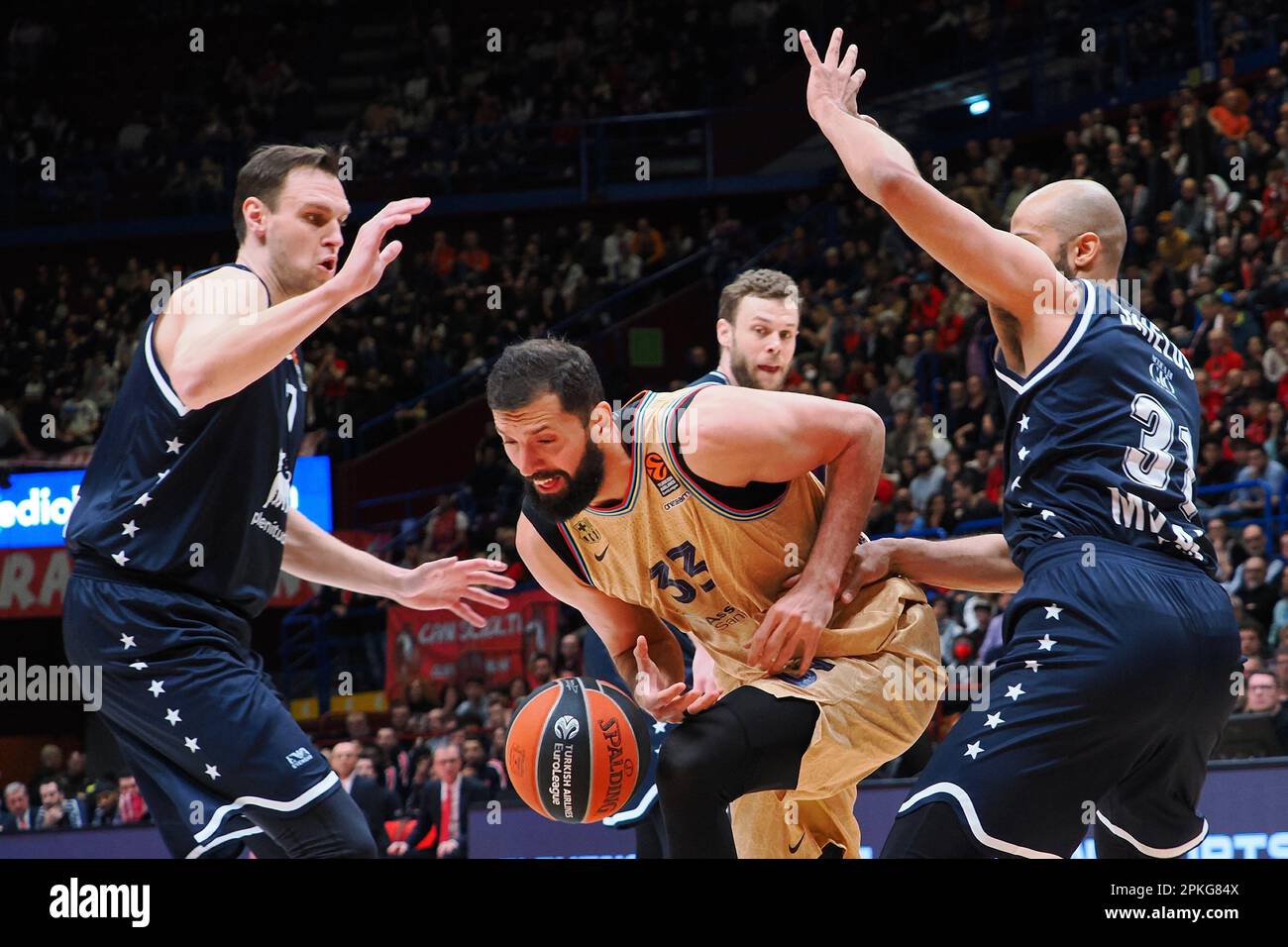 Milan, Italy. 07th Apr, 2023. Nikola Mirotic (FC Barcellona) thwarted ...