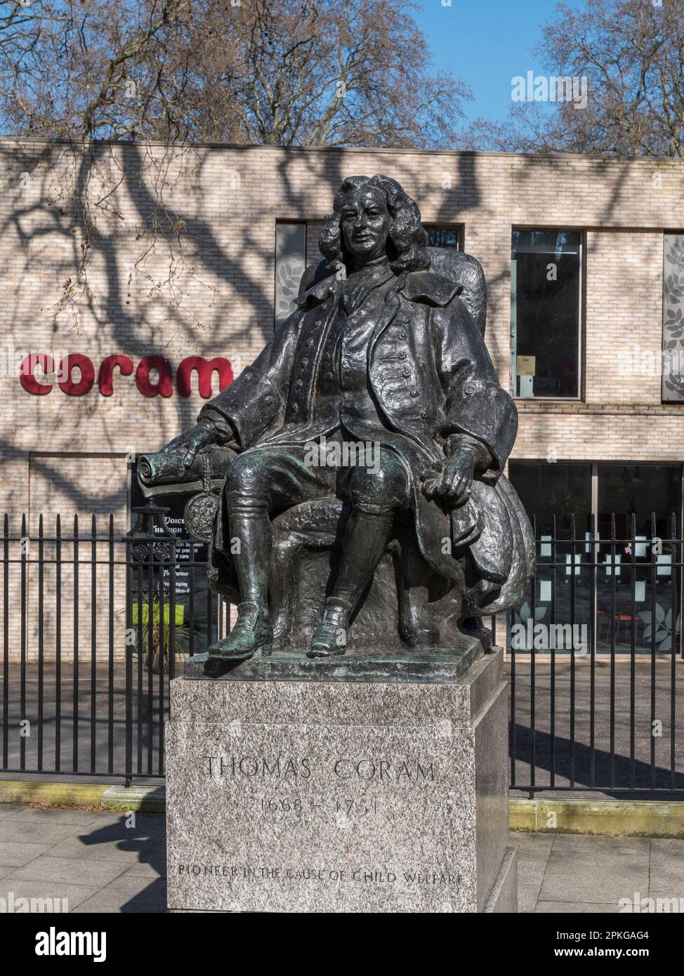 Statue to Thomas Coram, pioneer in the Casue of child welfare, outside ...
