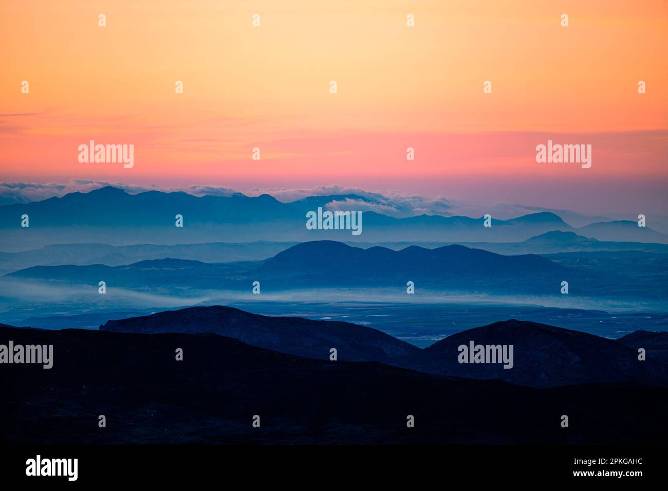 Good morning mountains. Sunrise landscape from the Sierra Nevada ...