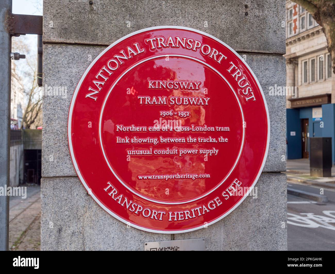Plaque for the Kingsway Tram Subway (1906-1952), the northern end of a ...