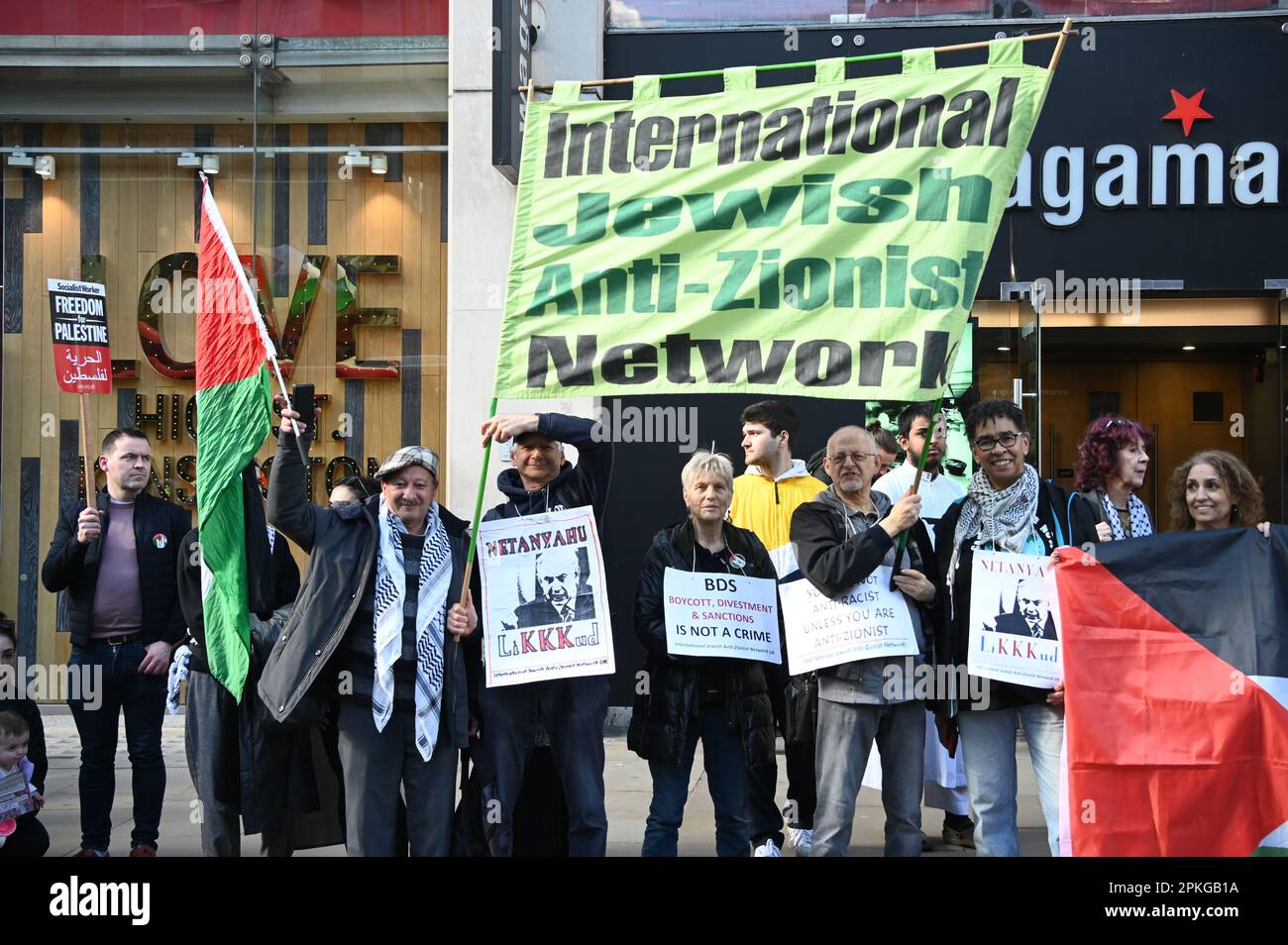 Israel Embassy, London, UK. 7th Apr, 2023. Demonstration against the ...