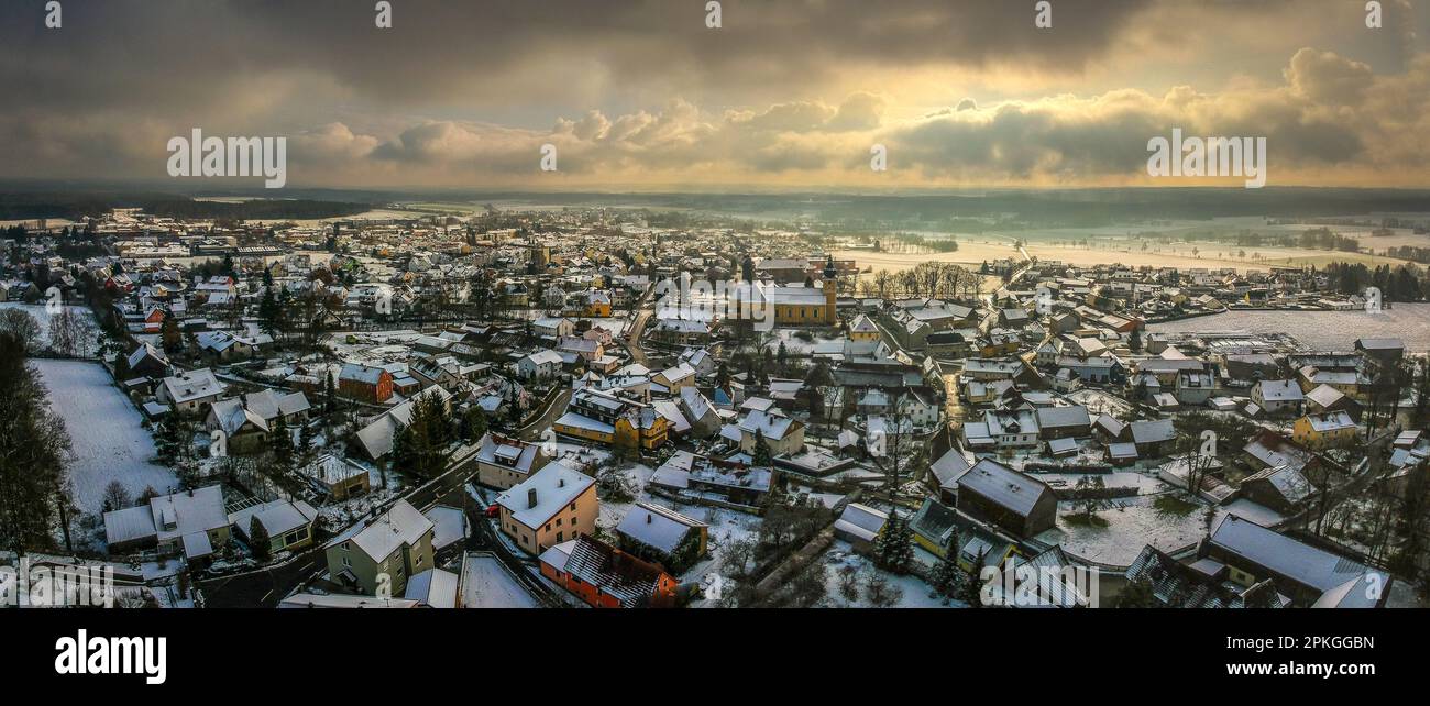 Aerial view of the snow-blanketed roofs of a city Stock Photo - Alamy