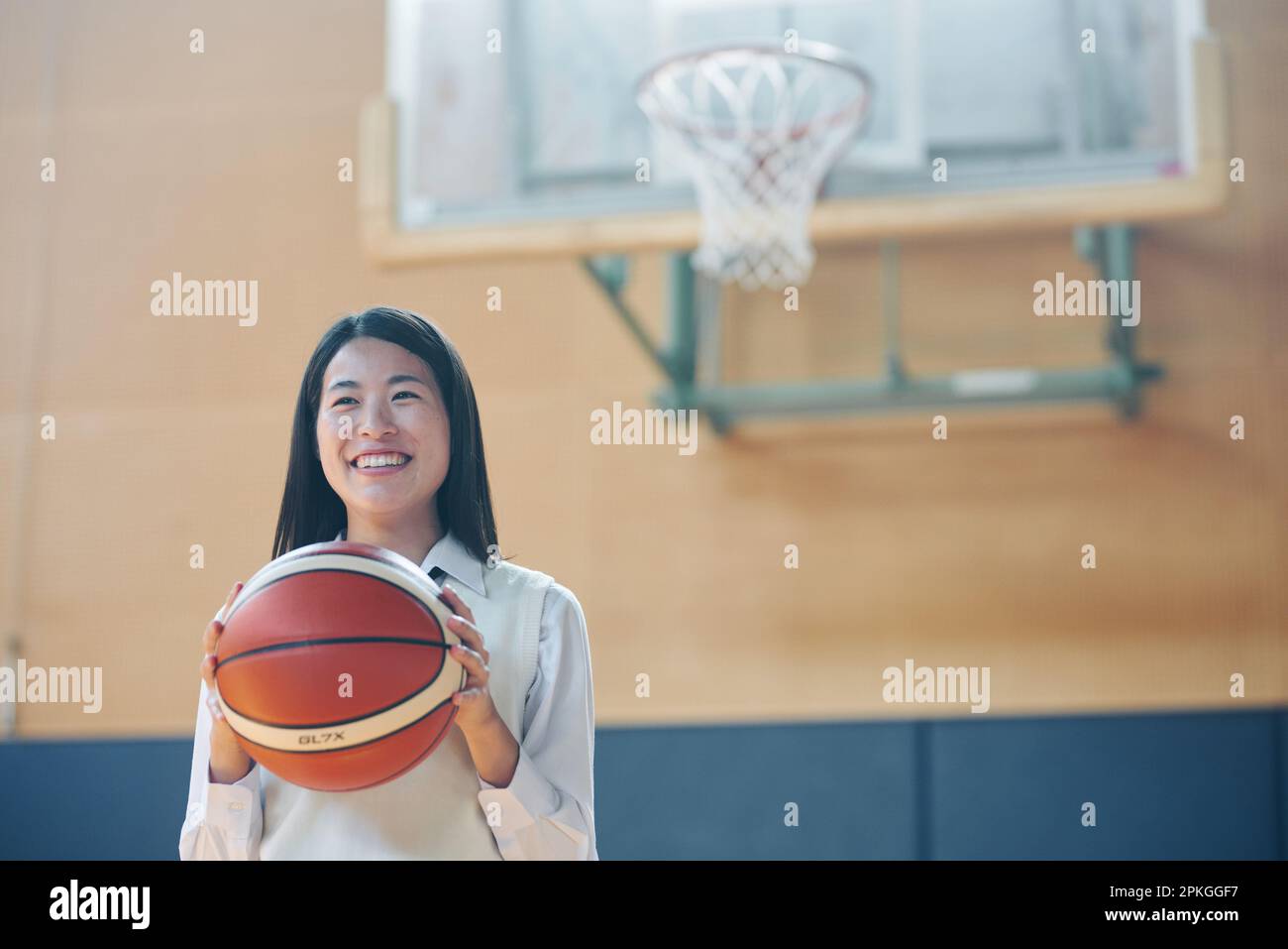 Student basketball asian hi-res stock photography and images - Alamy