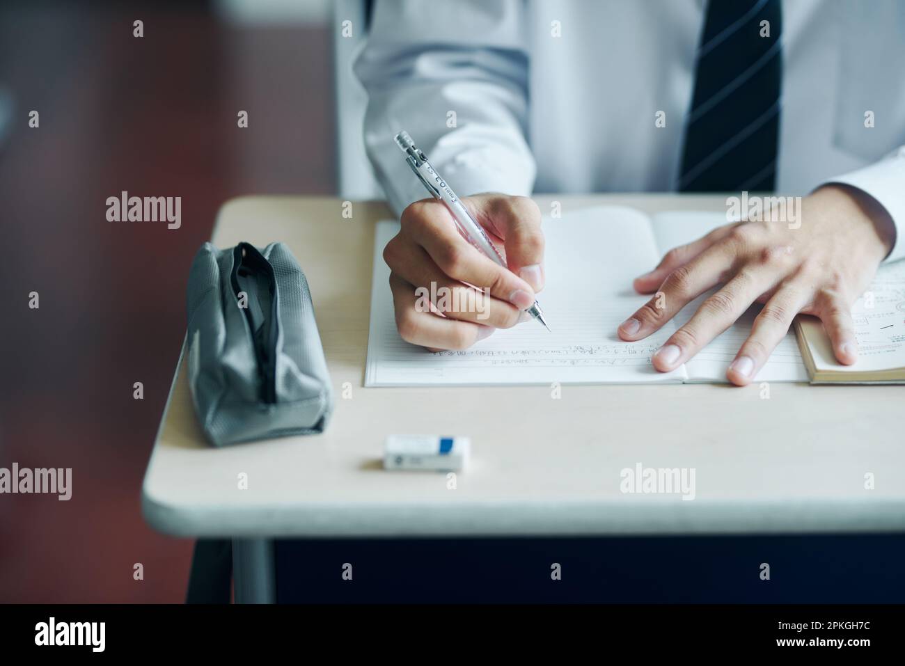 High school exam test classroom hi-res stock photography and images - Alamy
