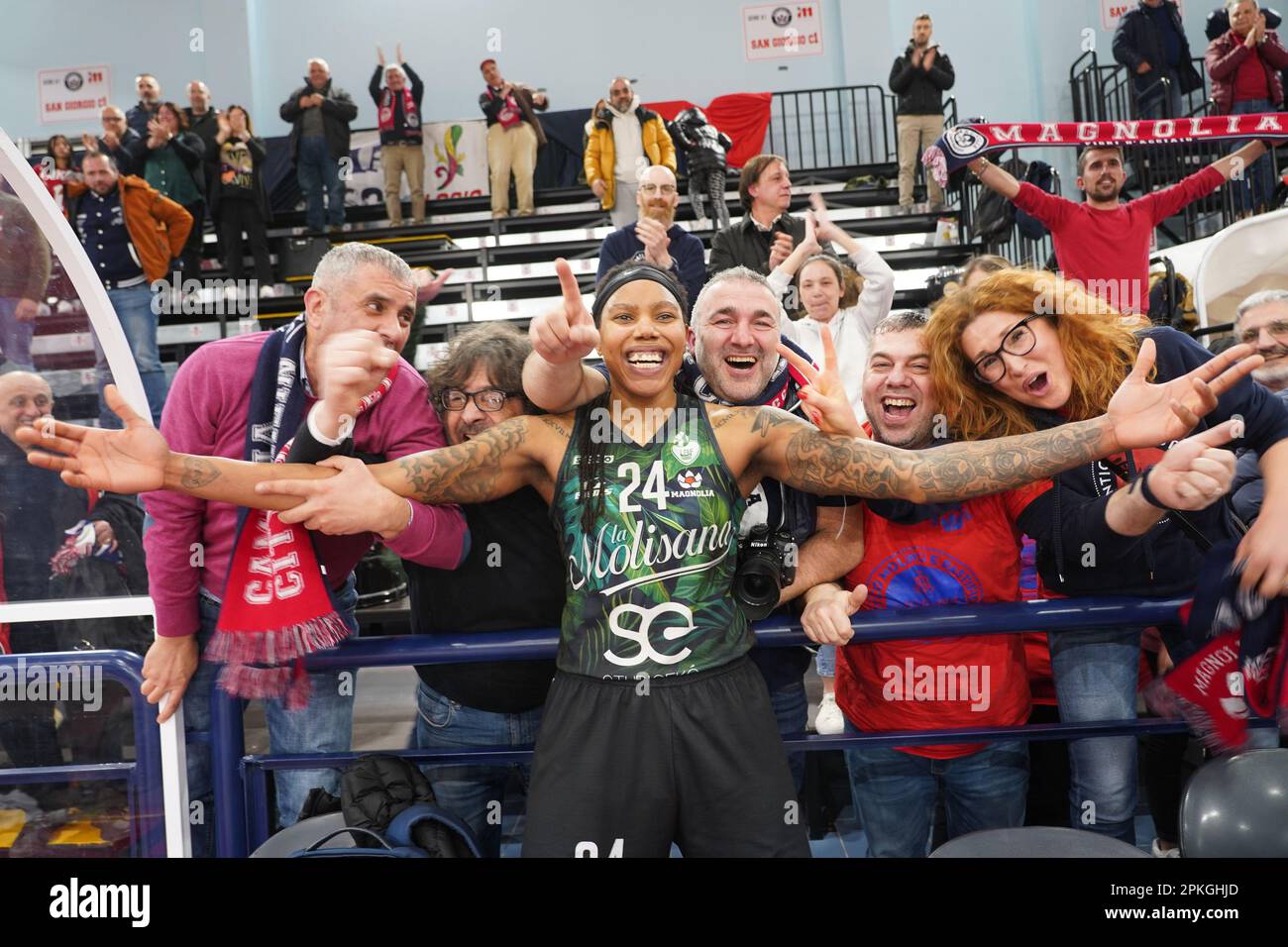 Robyn parks hi-res stock photography and images - Alamy